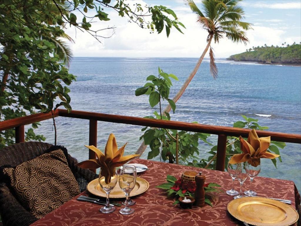 Top 12 luxury resorts in Fiji - Luxuryhoteldeals.travel