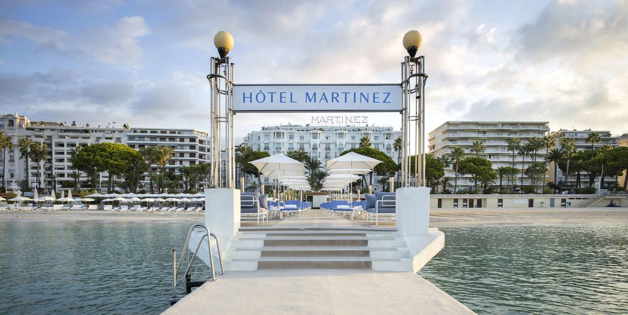 Top 10 Luxurious Hotels and Resorts in Cannes on the French Riviera ...